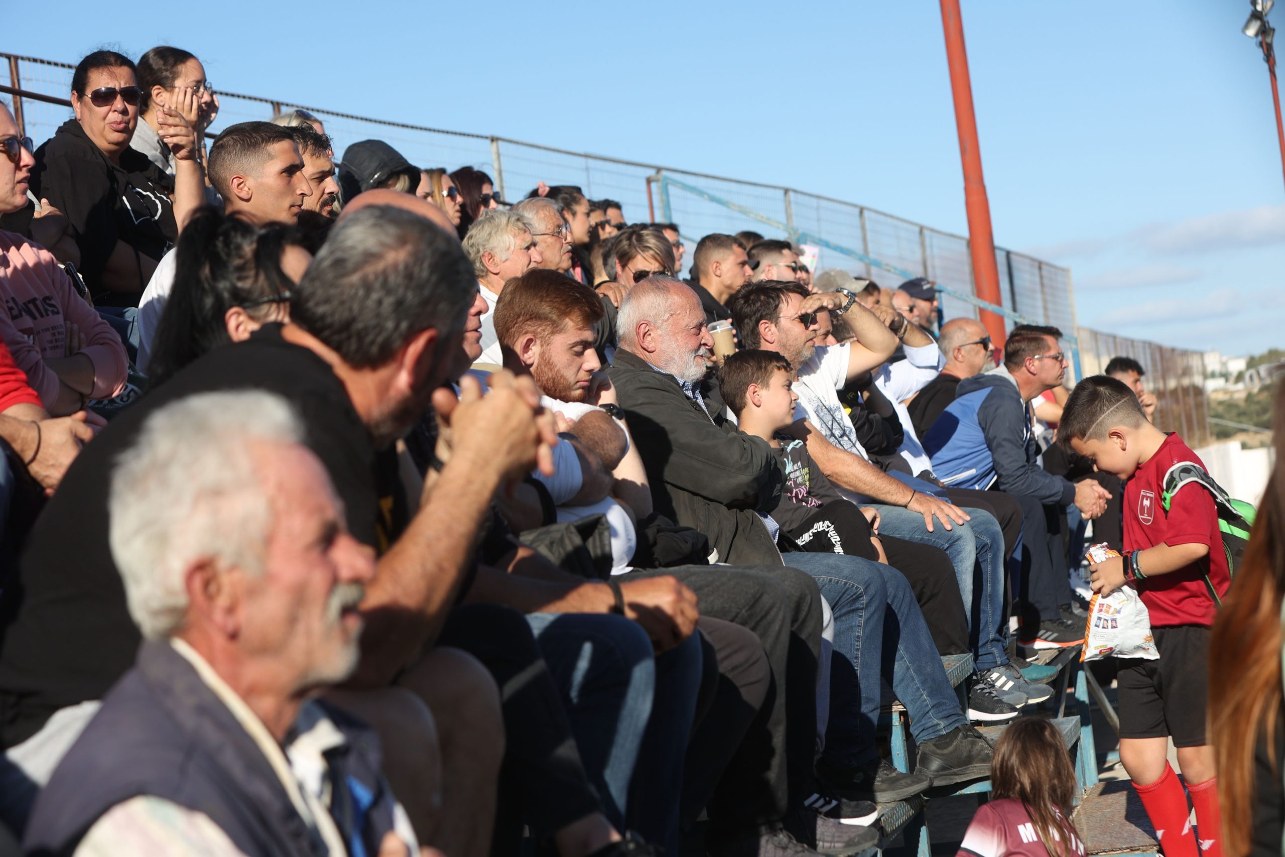 Η ΕΠΣΗ ανακοίνωσε ποινές σε παίκτες, αξιωματούχους και ομάδα - Τοπικό ...